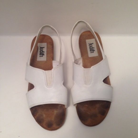 Judith | Shoes | Judith White Slingback Sandal Shoes 7 2 | Poshmark